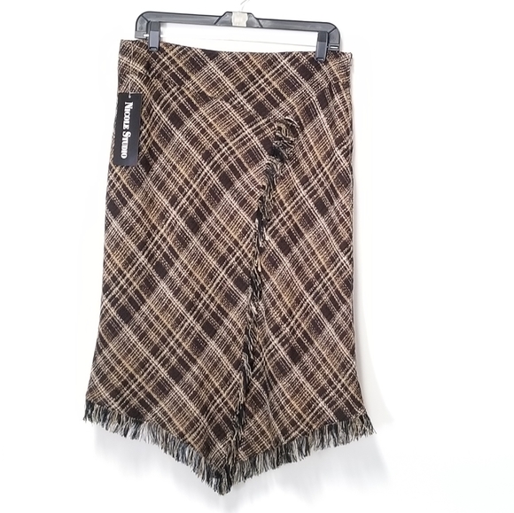 Nicole Studio | Skirts | New Nicole Studio Frayed Edge Skirt | Poshmark